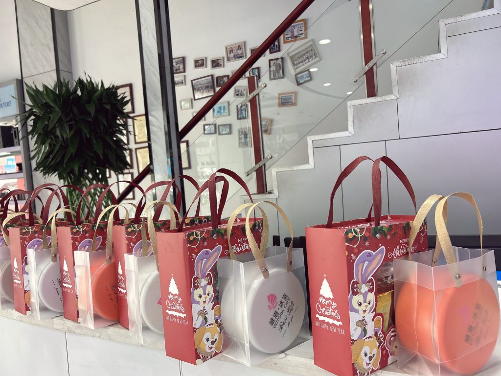 The BLEE Company's Christmas and New Year Welfare Gifts - Bleegame