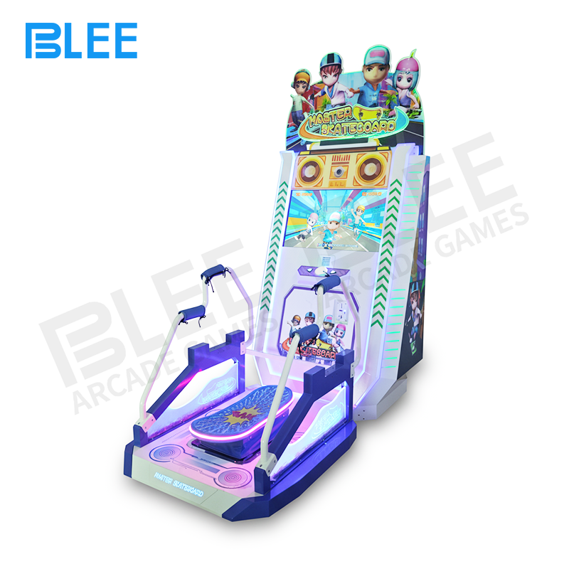 BLEE Skate Master Pro Photo-Capture Skateboarding Game Historical ...